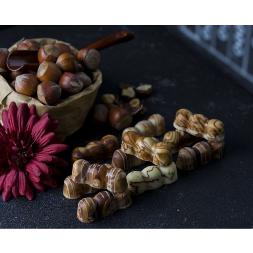 Buy Hazelnut 1 kg - delivered by Kakawna | توصيل Taw9eel.com